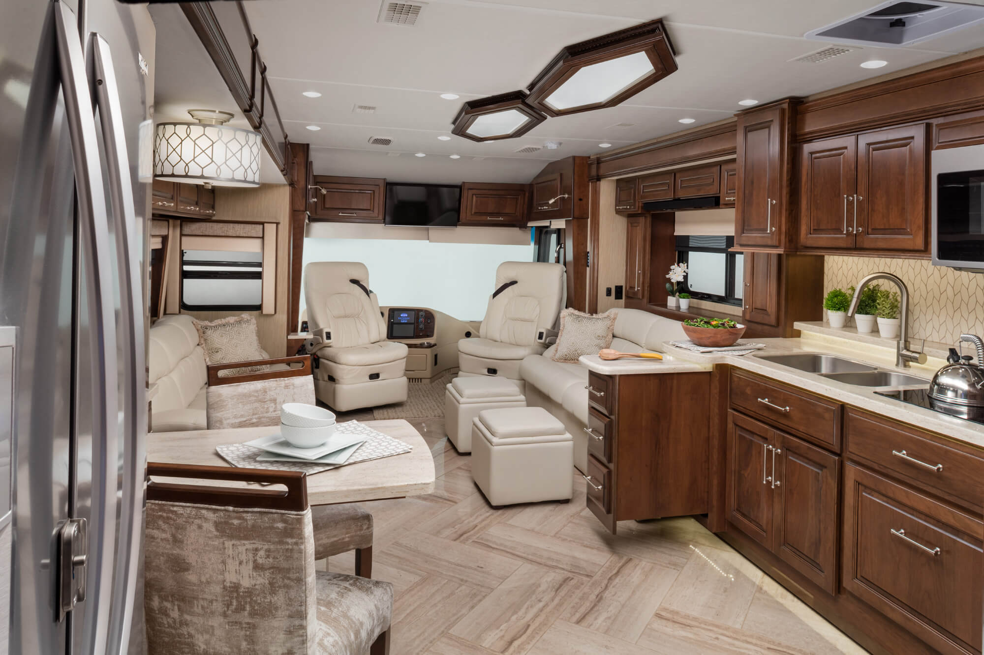2019 Aspire Luxury Class A Motorhome | Entegra Coach